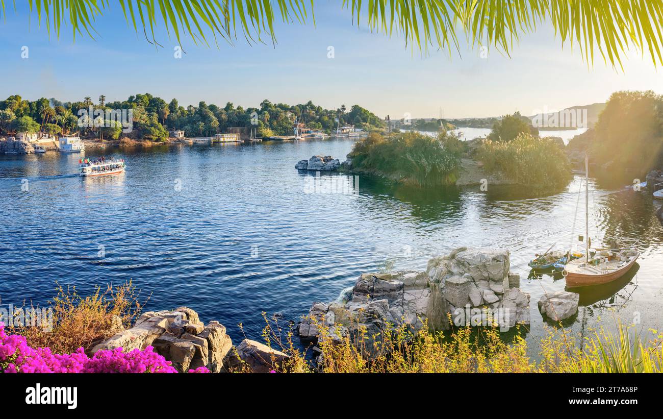 Aswan nile river cruise hi-res stock photography and images - Alamy