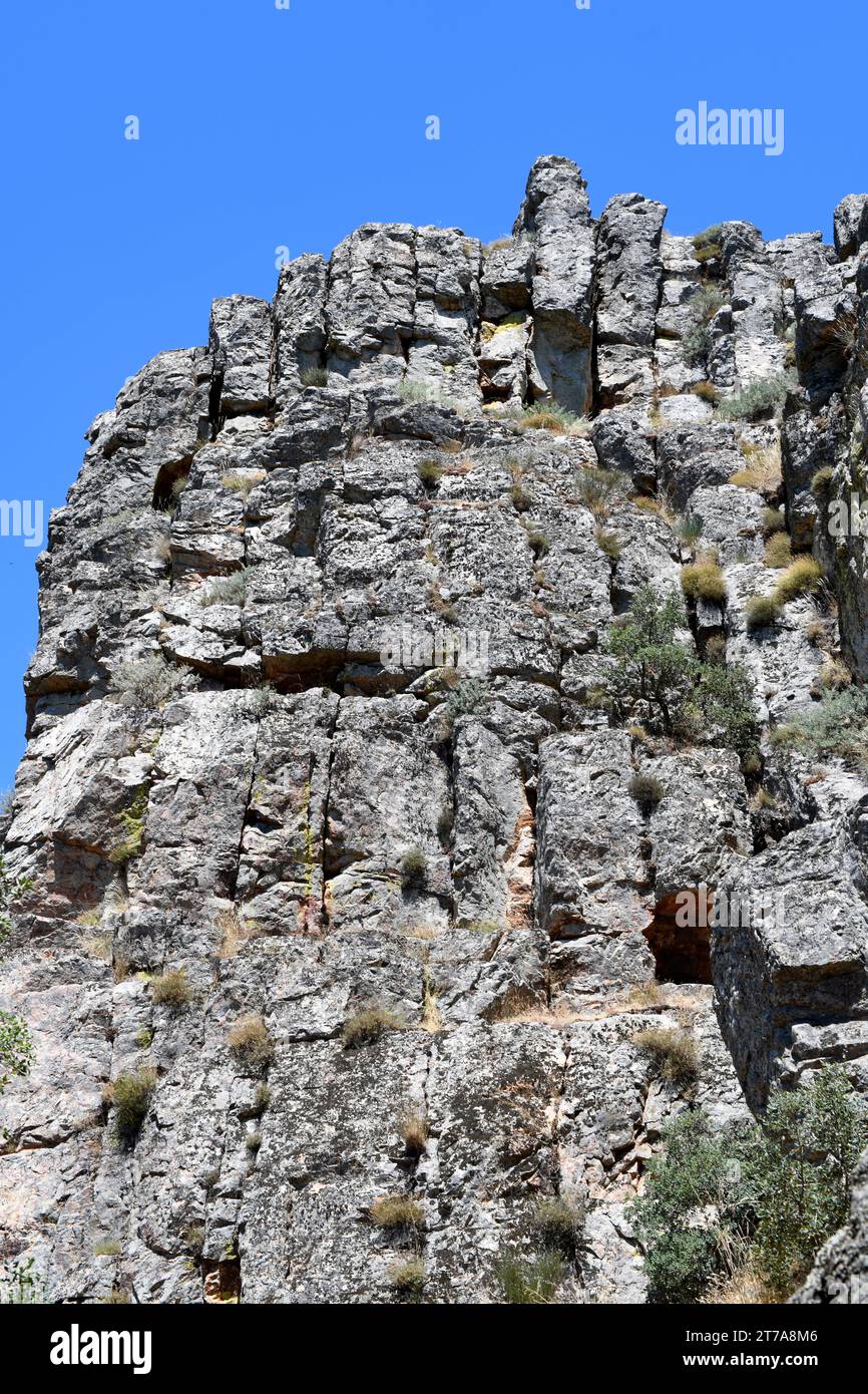 Armorican quartzite hi-res stock photography and images - Alamy