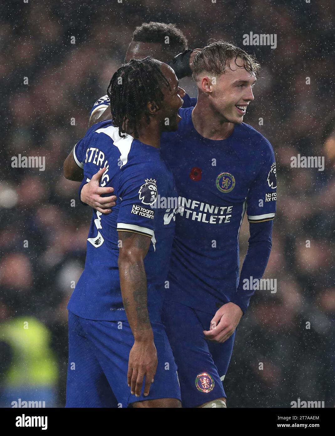 GOAL 4-4, Cole Palmer of Chelsea goal celebration with Thiago Silva ...