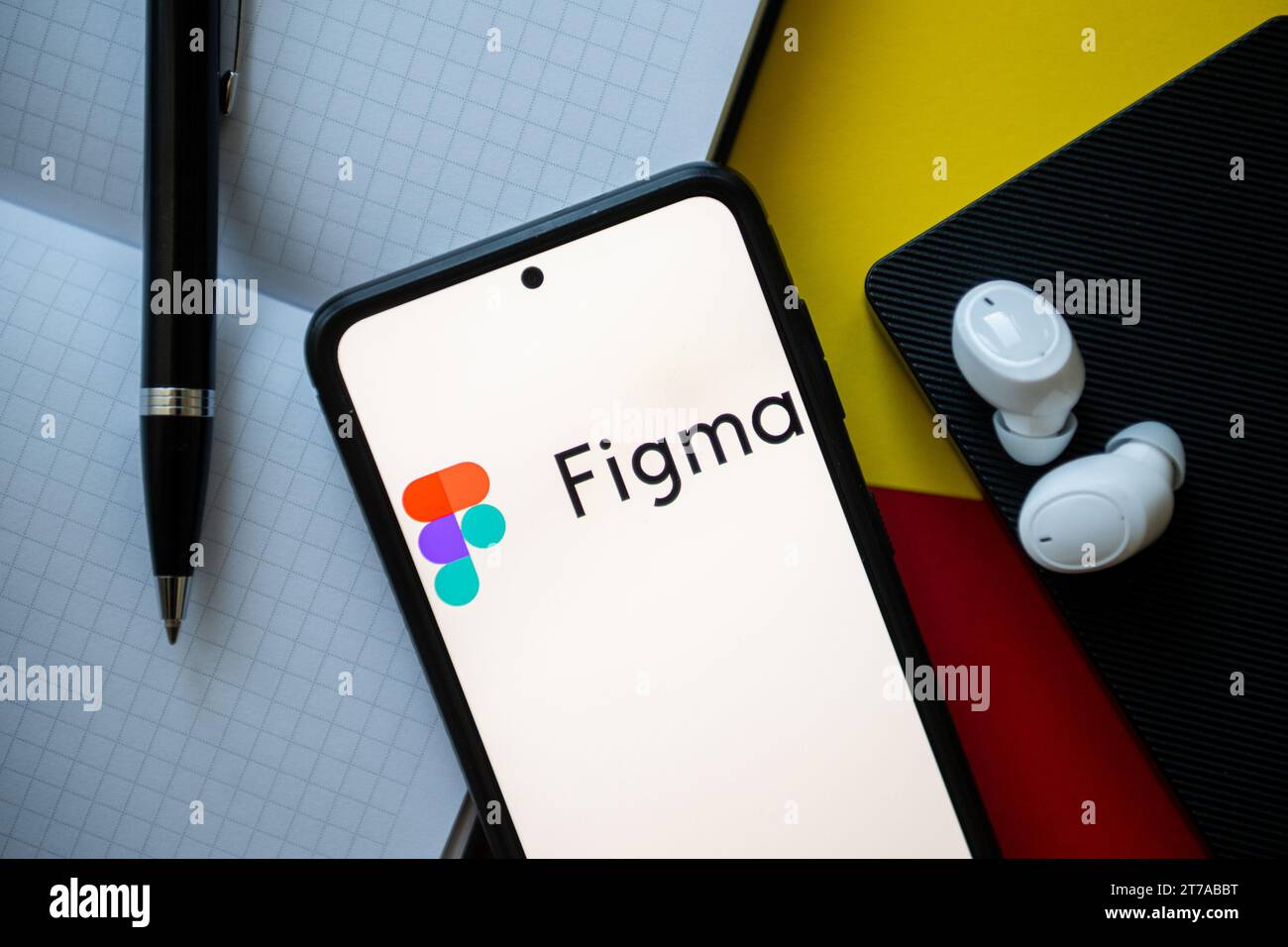 Figma logo hi-res stock photography and images - Alamy