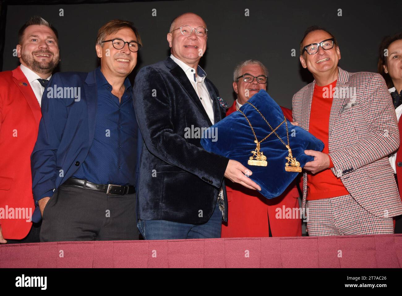 Thomas Lindsmayer Deutsches Theater Geschaeftsfuehrer Martin Rassau ...