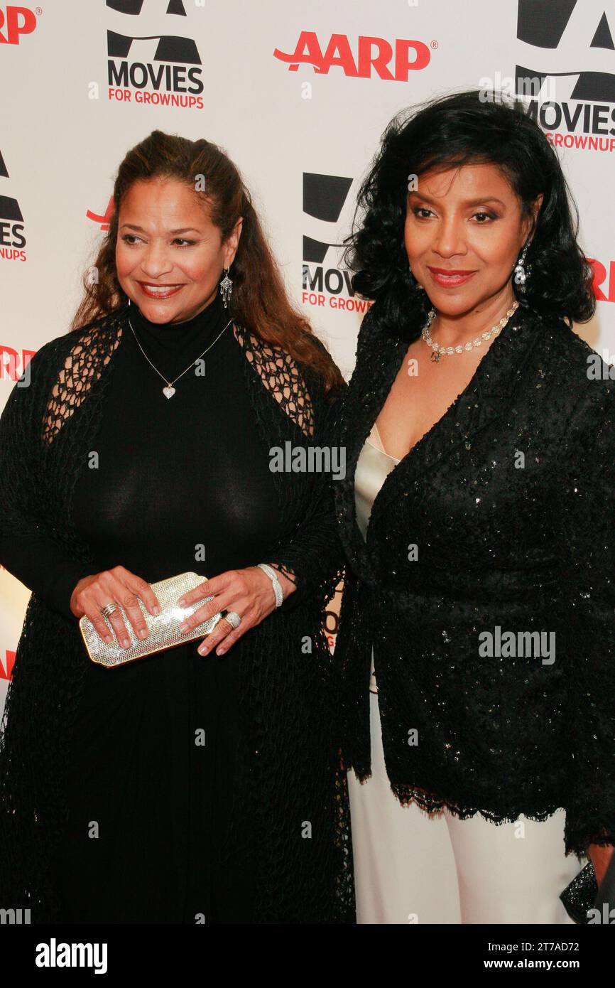 Debbie allen and phylicia rashad hi-res stock photography and images ...