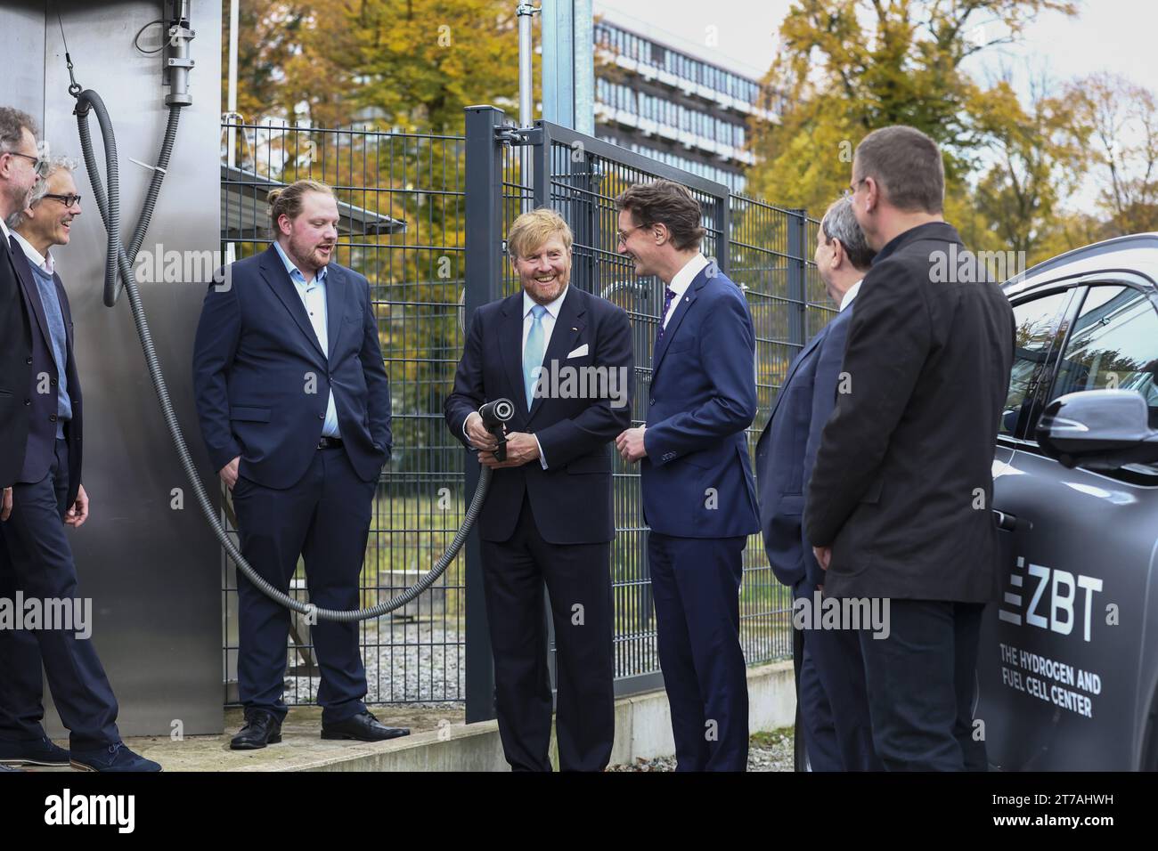 DUISBURG - King Willem-Alexander with Mr. H. Wüst, Prime Minister of ...
