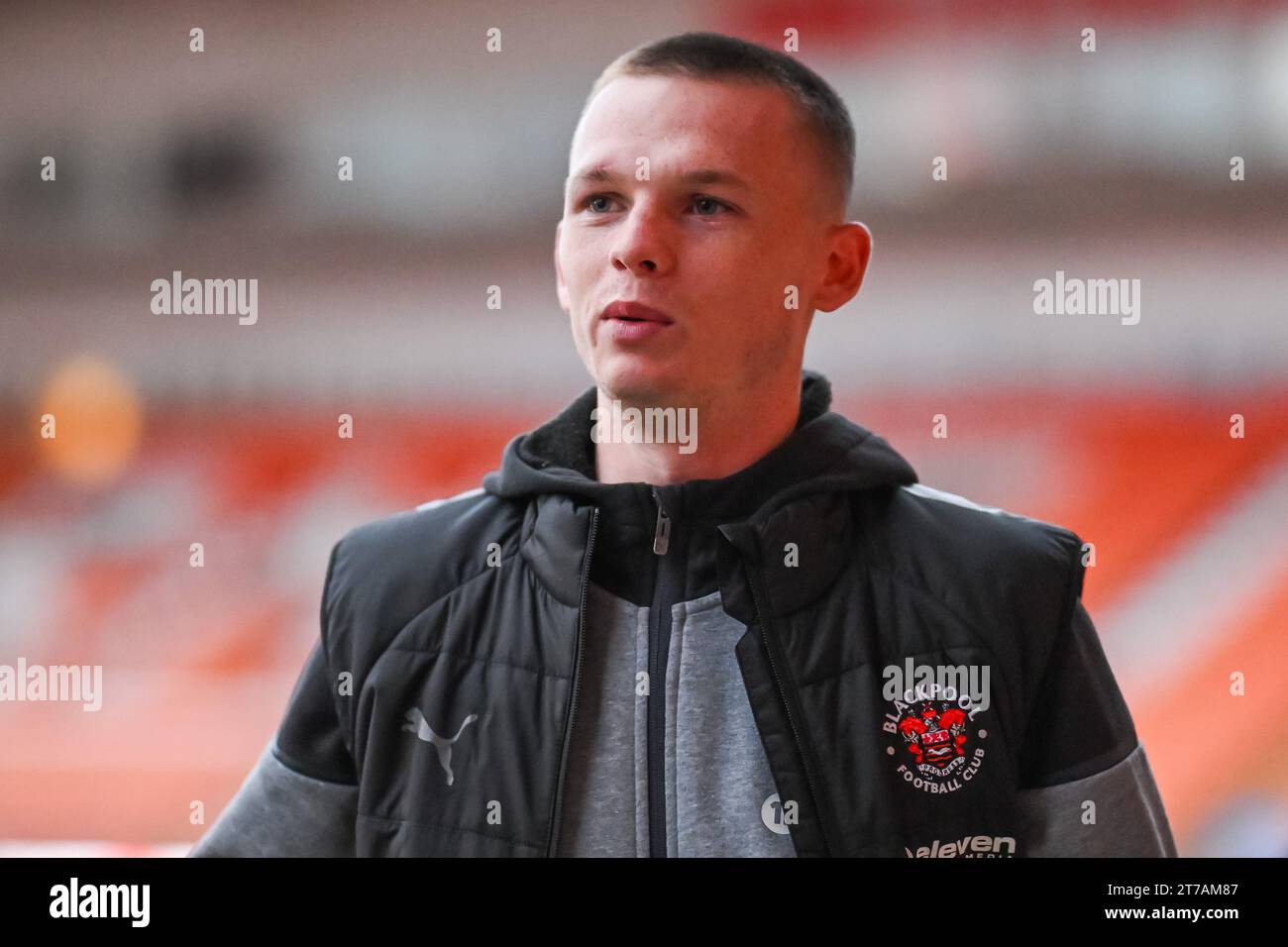 Andy Lyons #24 of Blackpool arrives ahead of the Bristol Street Motors ...