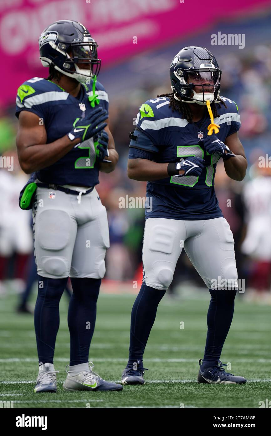 Seattle Seahawks running back Kenneth Walker III (9) and DeeJay Dallas ...