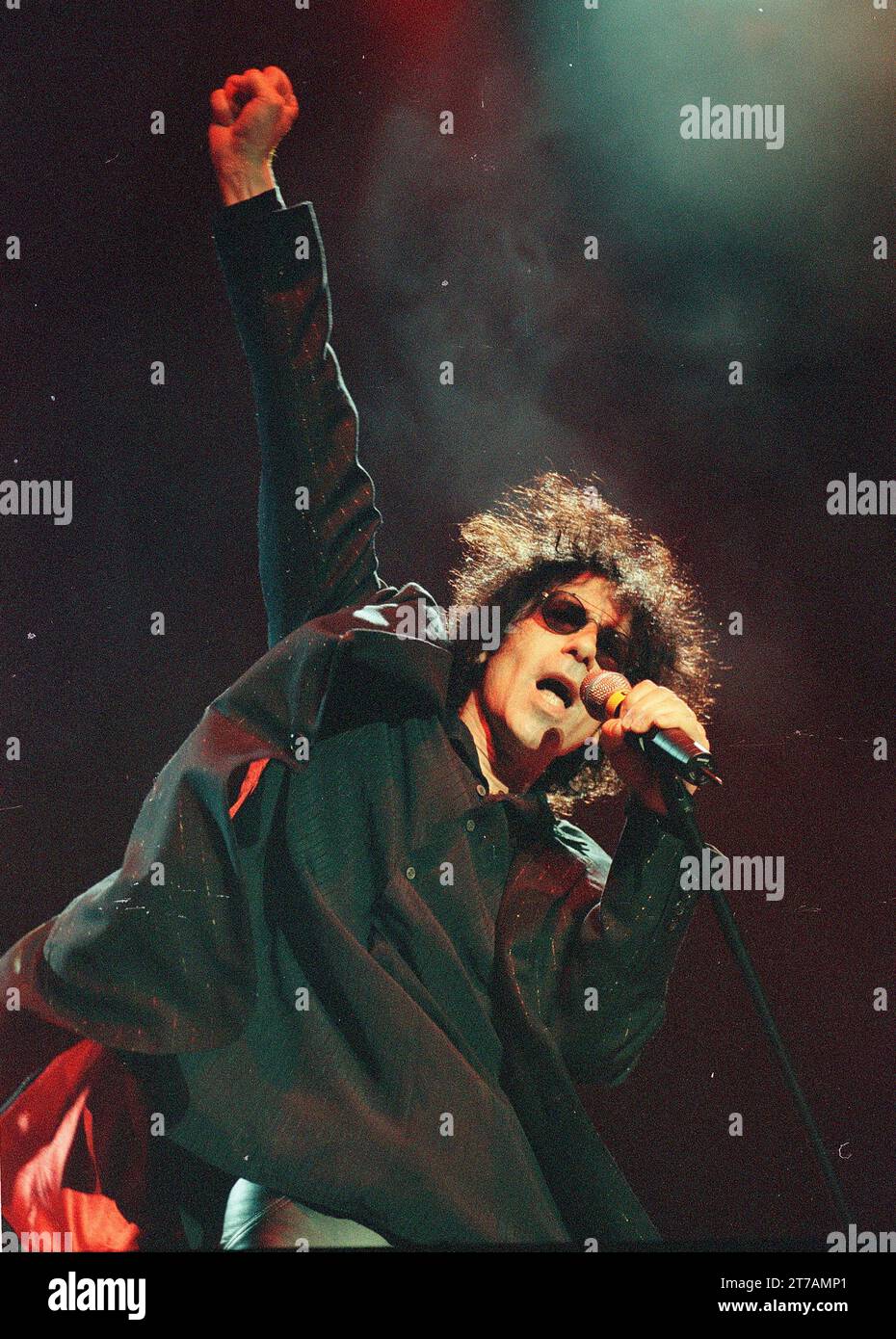 J Giles June 23 1999 singing in concert at the Tweeter Center in ...