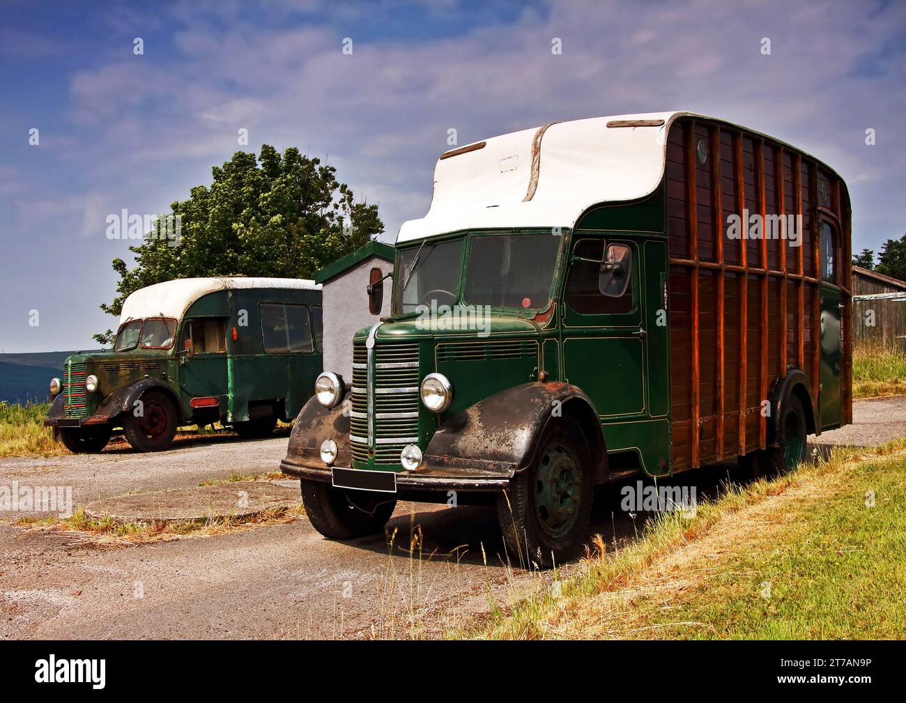 Classic trucks hi-res stock photography and images - Alamy