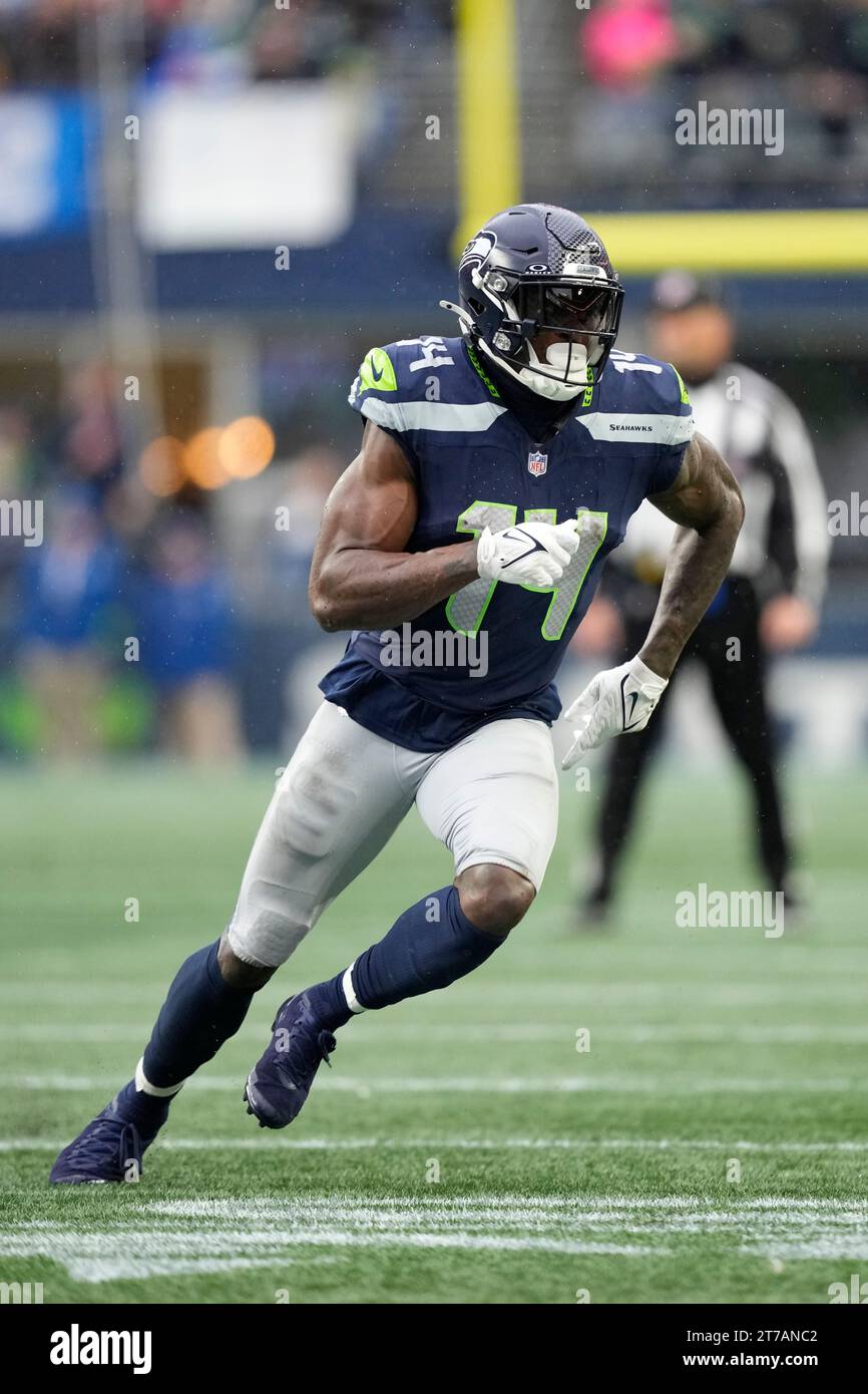 Seattle Seahawks wide receiver DK Metcalf (14) runs during an NFL football game against the ...