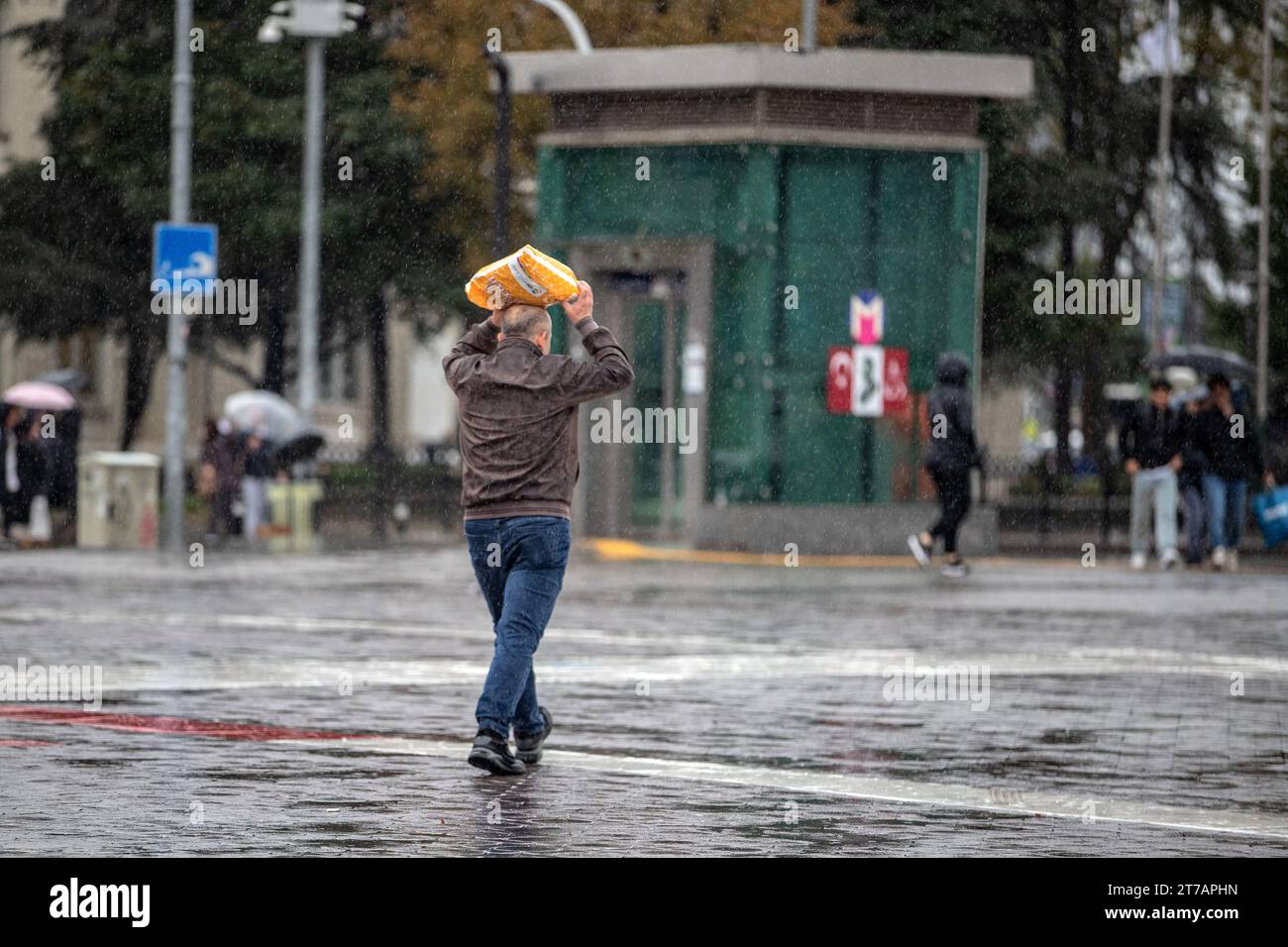 A man was seen around the Kadikoy docks, covering his head with a bag ...