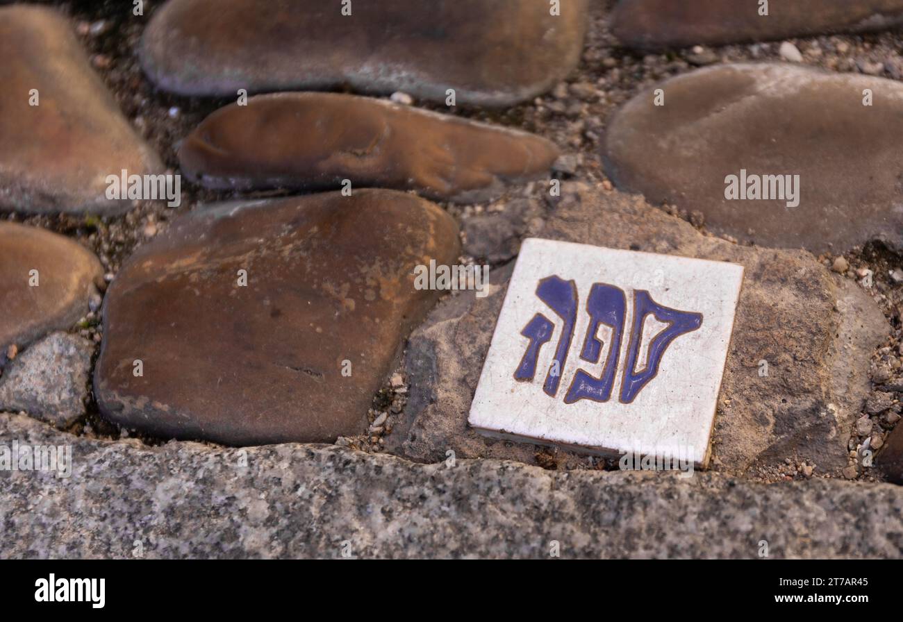 Medieval iberian peninsula map hi-res stock photography and images - Alamy