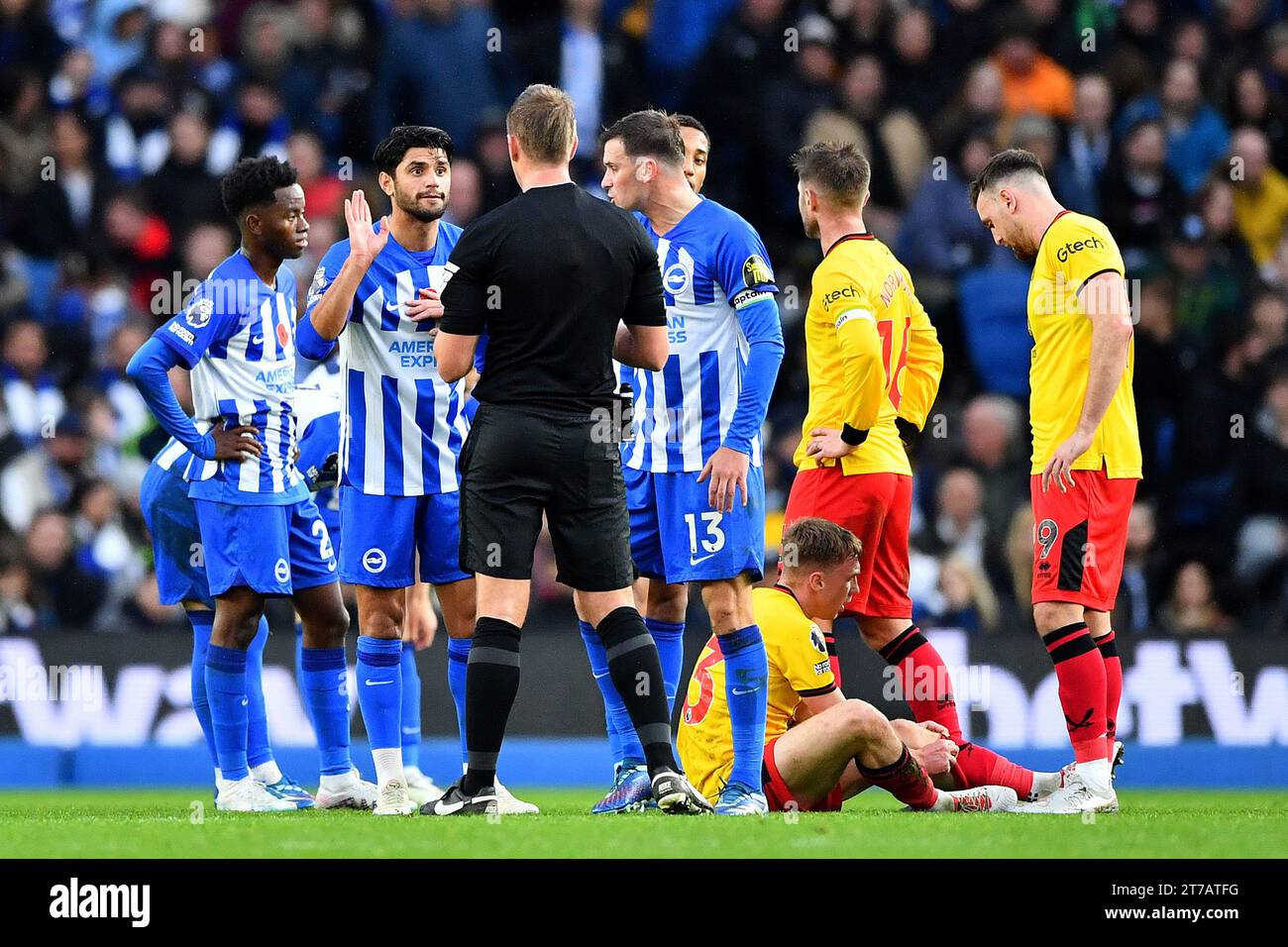 Season 2023 24 red card hi-res stock photography and images - Alamy