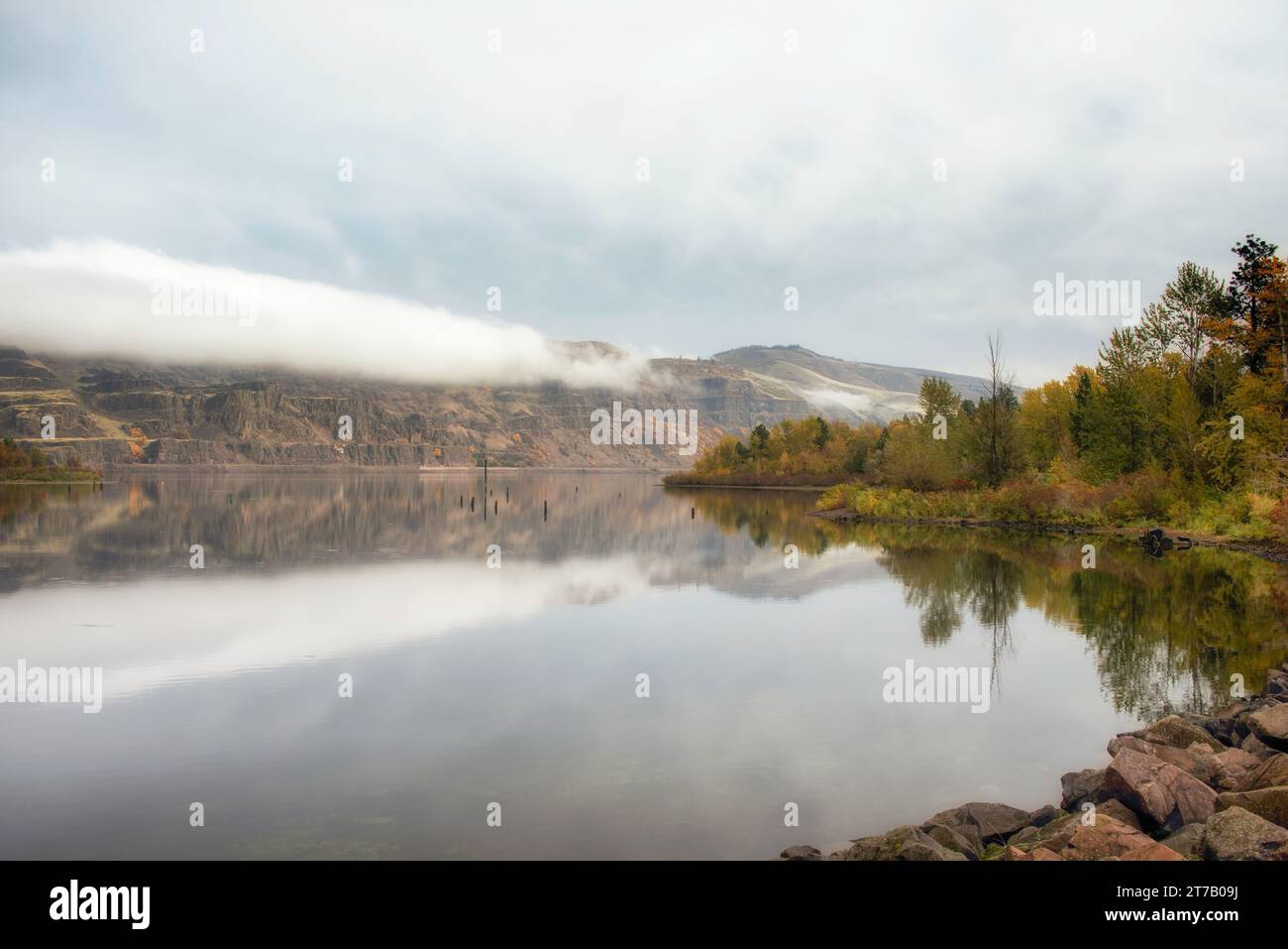 This is the Columbia River with unusually calm water as seen from Mayer ...