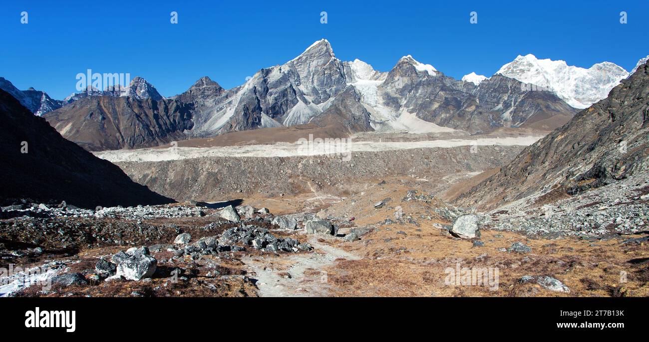 View of Khumbu glacier and mount Cho Oyu from Kongma La pass, Khumbu ...
