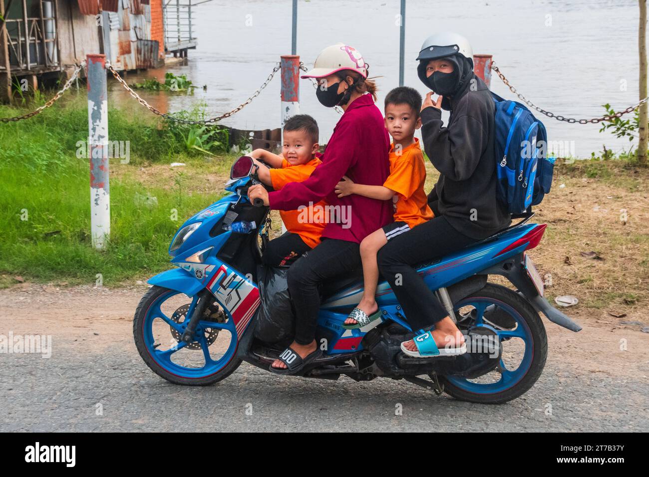 3 on a motorcycle hi-res stock photography and images - Alamy