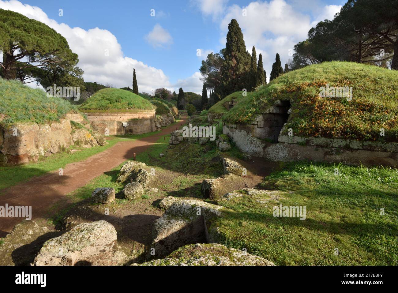 Area della necropoli hi-res stock photography and images - Alamy