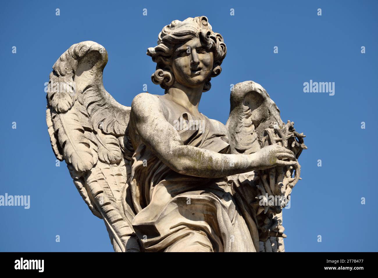 Italy, Rome, angel statue on Sant'Angelo bridge, angel with the crown of thorns Stock Photo - Alamy