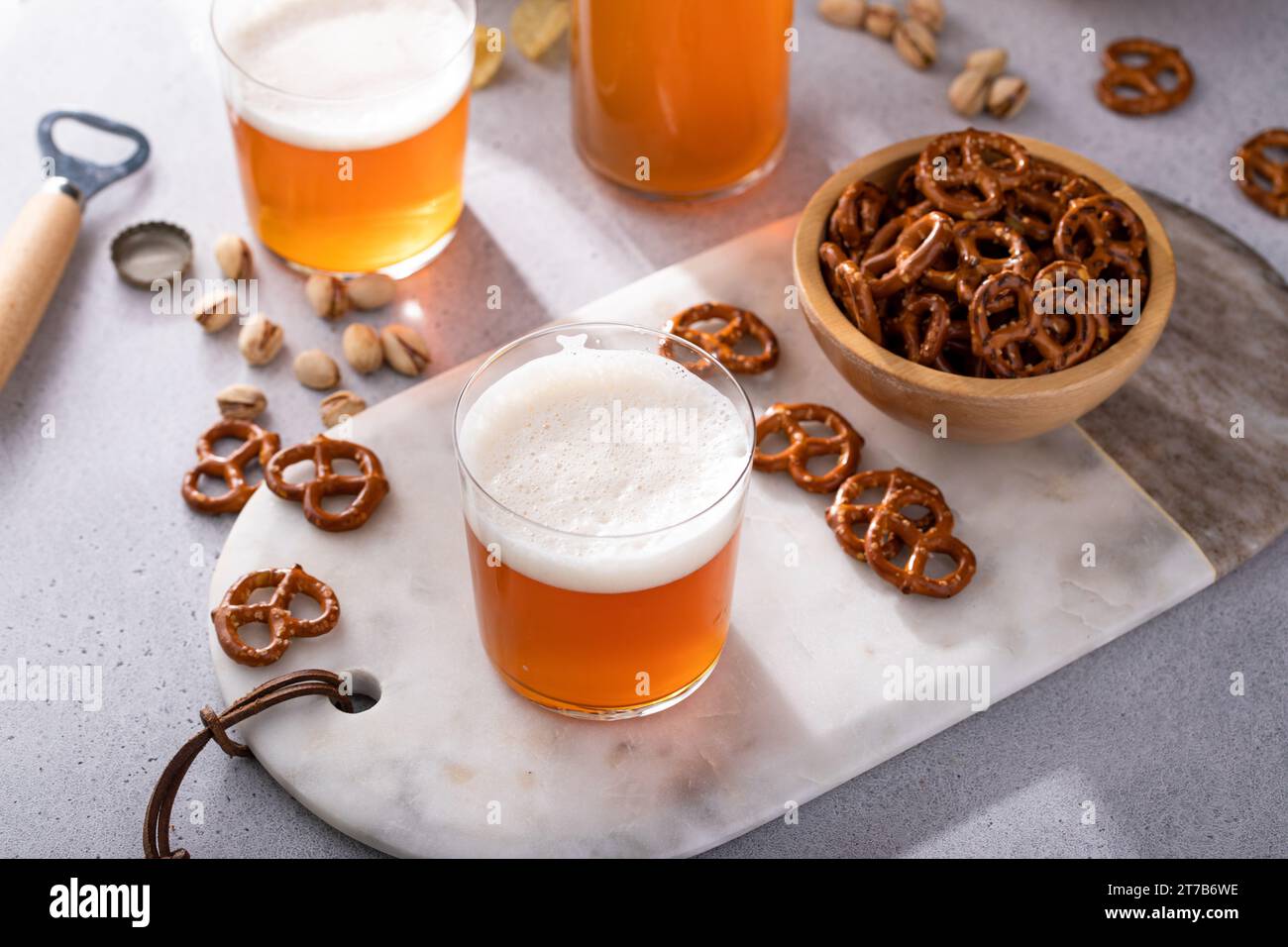Glasses cold beer board hi-res stock photography and images - Alamy