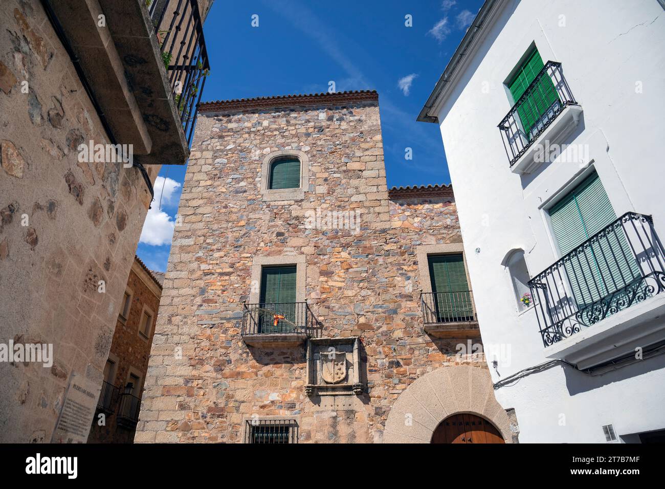 Puerta de paredes hi-res stock photography and images - Alamy
