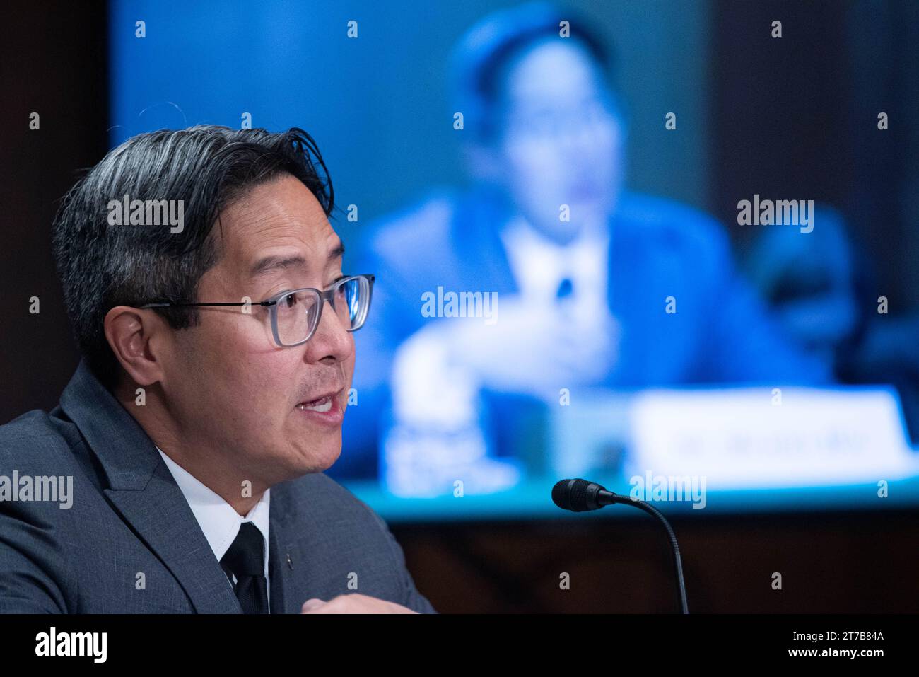 Mr hsu hi-res stock photography and images - Alamy