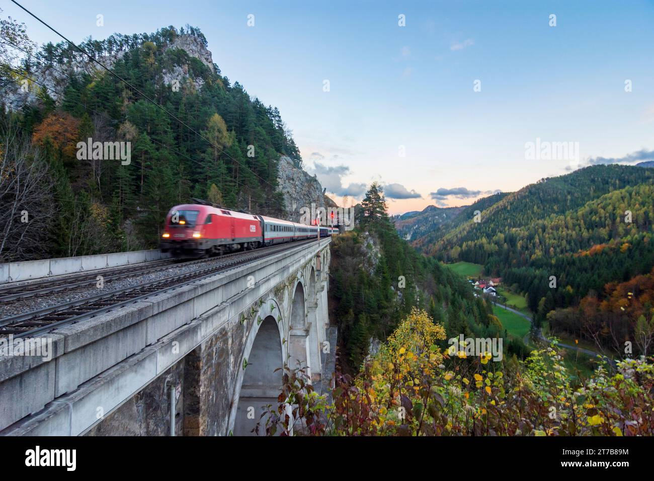 Breitenstein: Semmeringbahn (Semmering Railway), viaduct Krausel-Klause ...