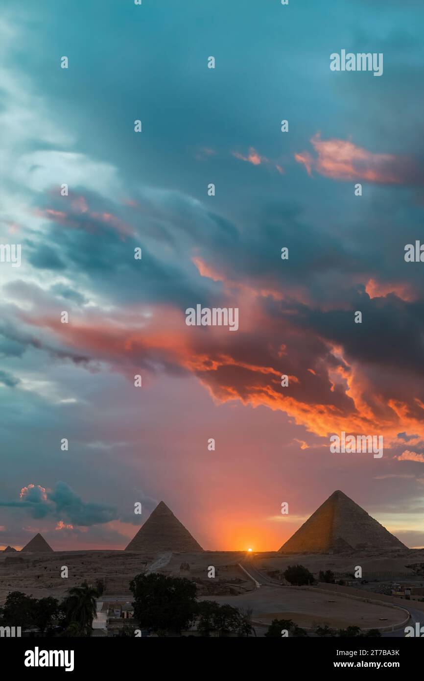 Kheops pyramid hi-res stock photography and images - Alamy