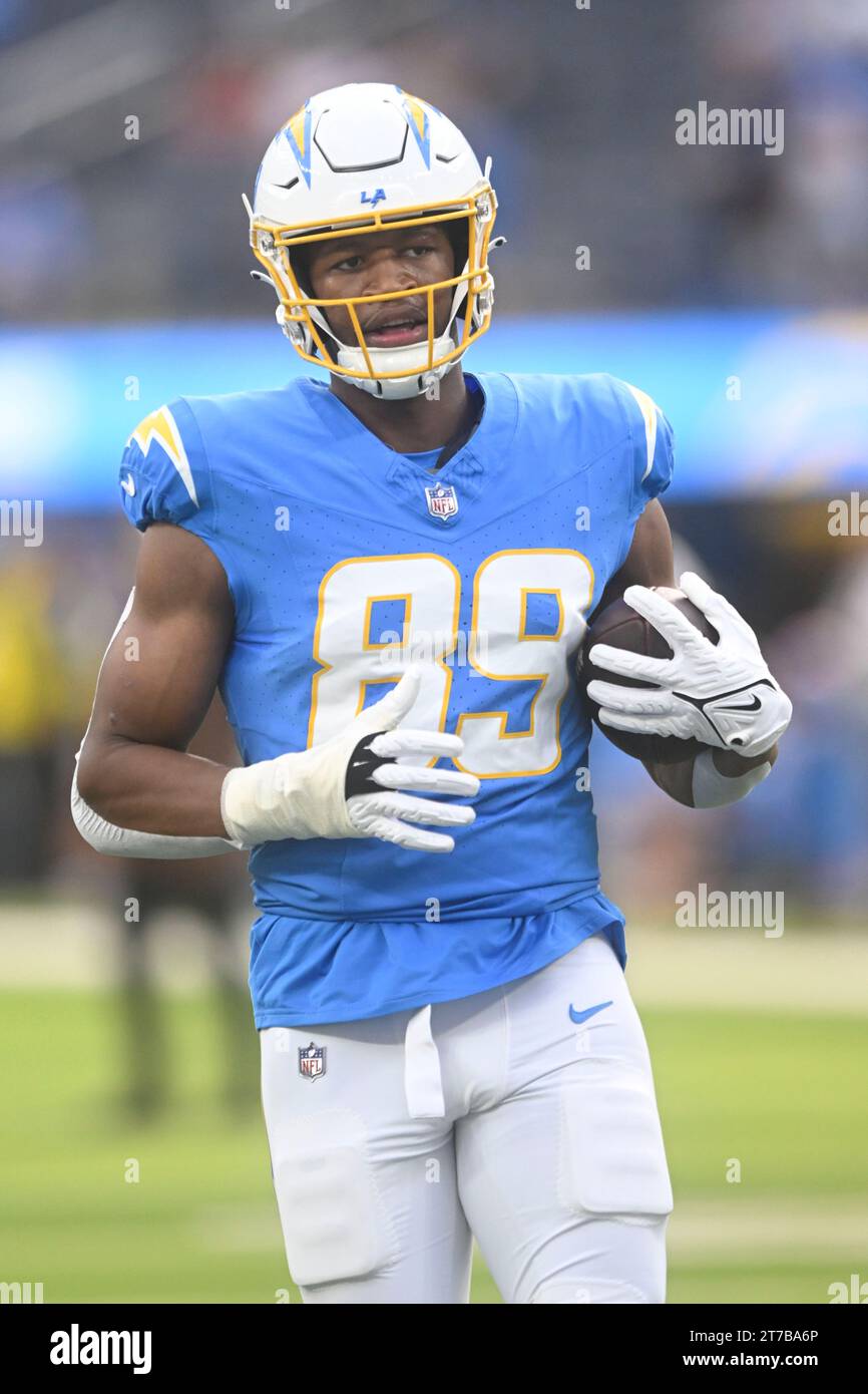 Los Angeles Chargers tight end Donald Parham Jr. (89) warms-up before ...