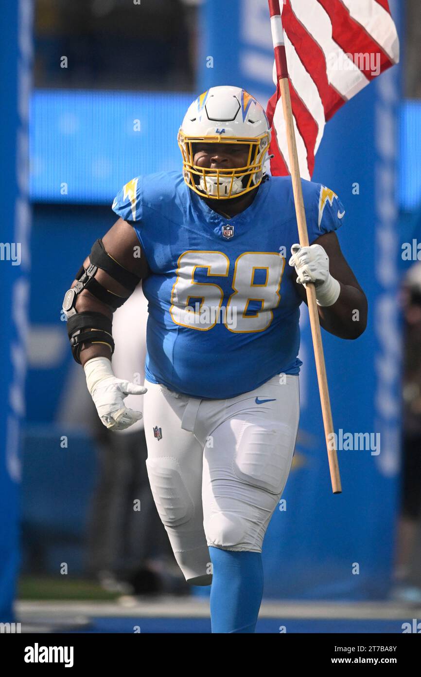 Los Angeles Chargers guard Jamaree Salyer (68) comes onto the field ...