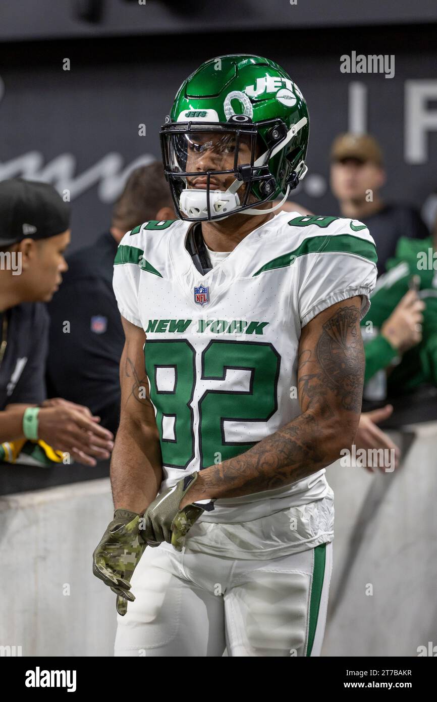 New York Jets wide receiver Xavier Gipson (82) enters the field before ...