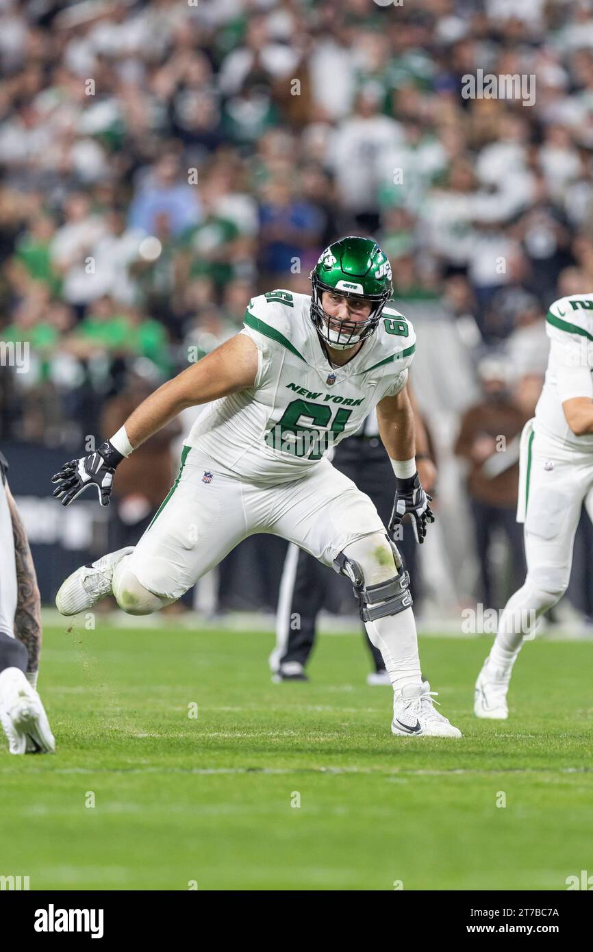 New York Jets offensive lineman Max Mitchell (61) blocks against the ...