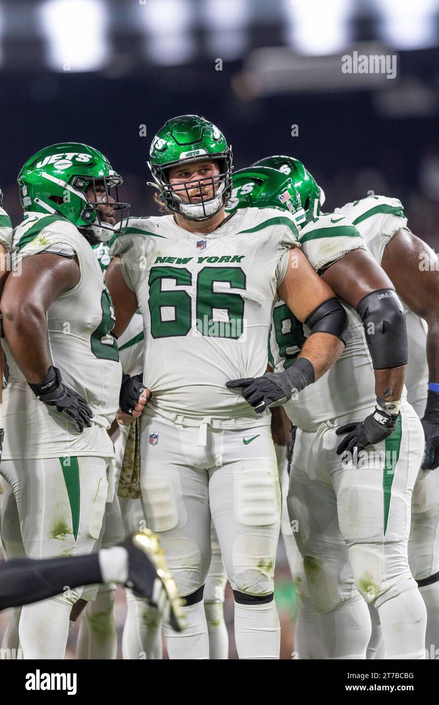 New York Jets center Joe Tippmann (66) against the Las Vegas Raiders in ...