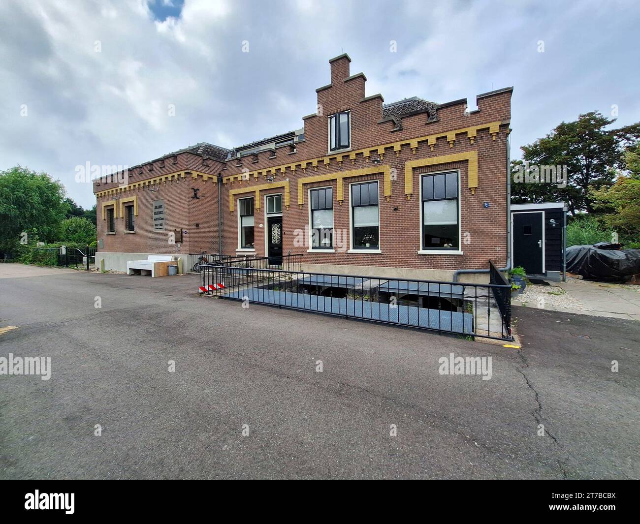 Waterpumpstation Gemaal Jan Arie Beijerinck as main pumping station and ...
