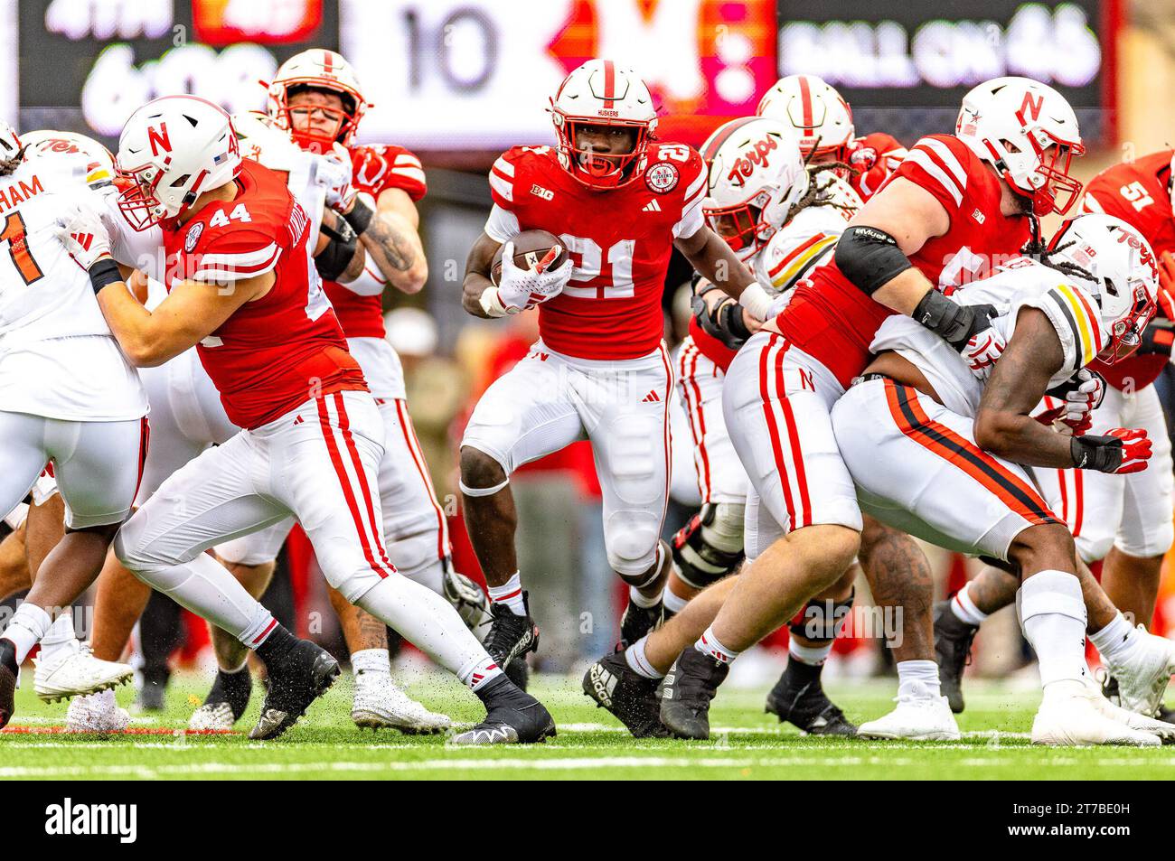 Lincoln, NE. U.S. 11th Nov, 2023. Nebraska Cornhuskers running back ...