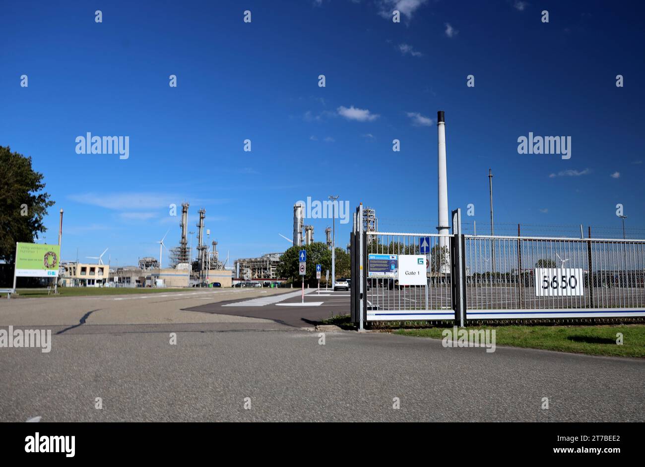 Chemical plant of Gunvor in the botlek harbor of Rotterdam in the ...