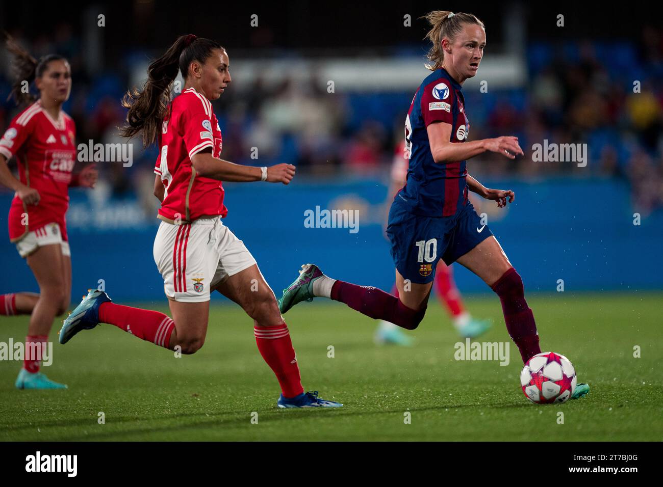 Graham hansen playing hi-res stock photography and images - Alamy