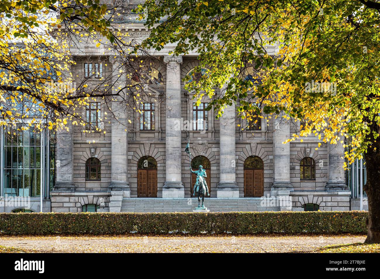Autumn view of the famous State chancellery - Staatskanzlei with war ...