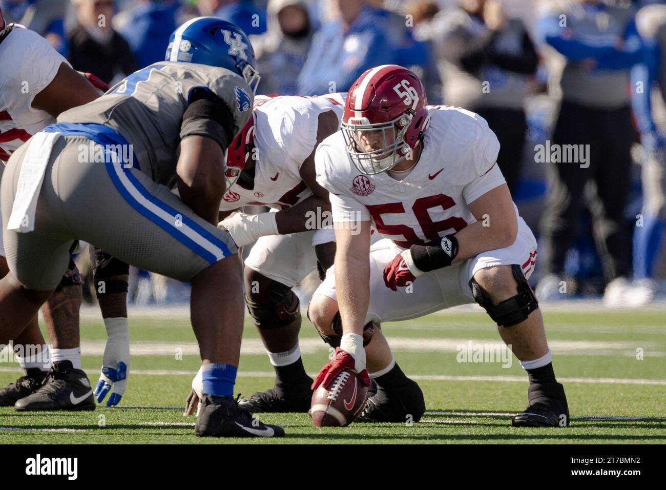 Alabama offensive lineman Seth McLaughlin (56) waits to snap the ball ...