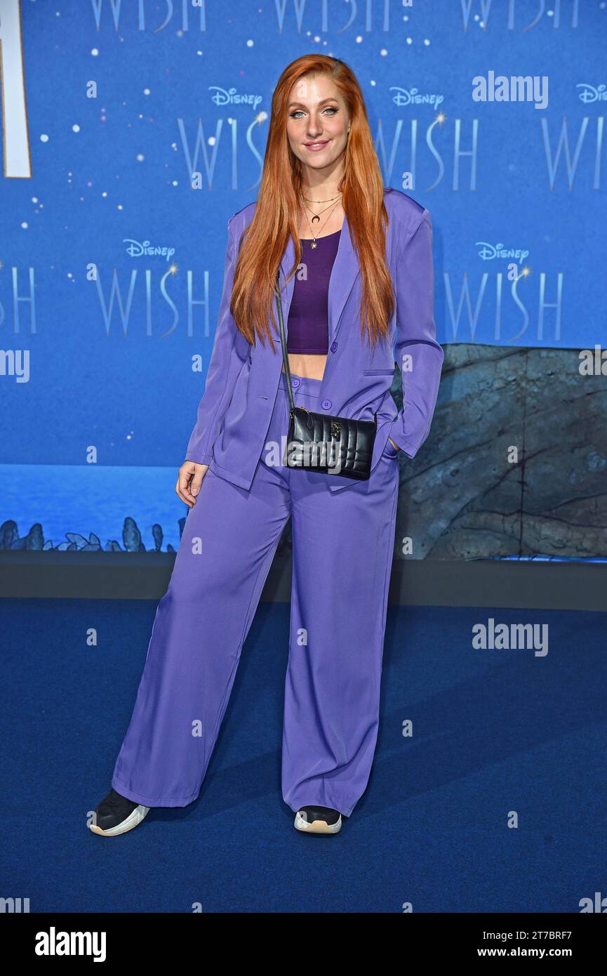 Lara Trautmann bei Premiere des neuen Disney-Films WISH im Zoo Palast ...