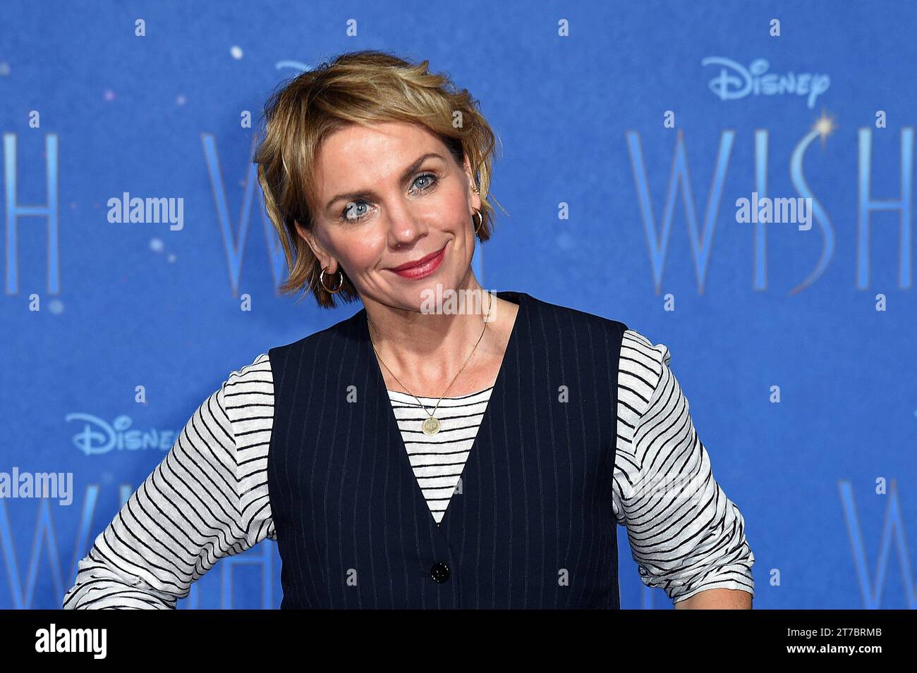 Gisa Zach bei Premiere des neuen Disney-Films WISH im Zoo Palast in ...