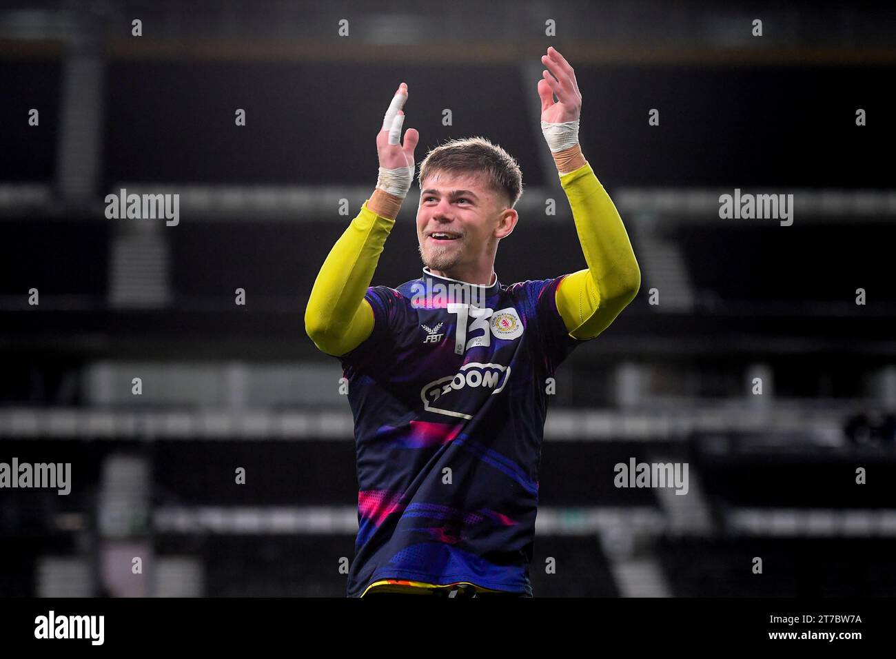 Football replay booth hi-res stock photography and images - Alamy