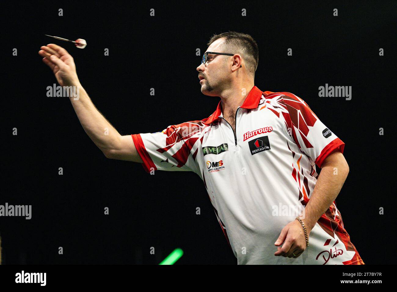 Damon heta hi-res stock photography and images - Alamy