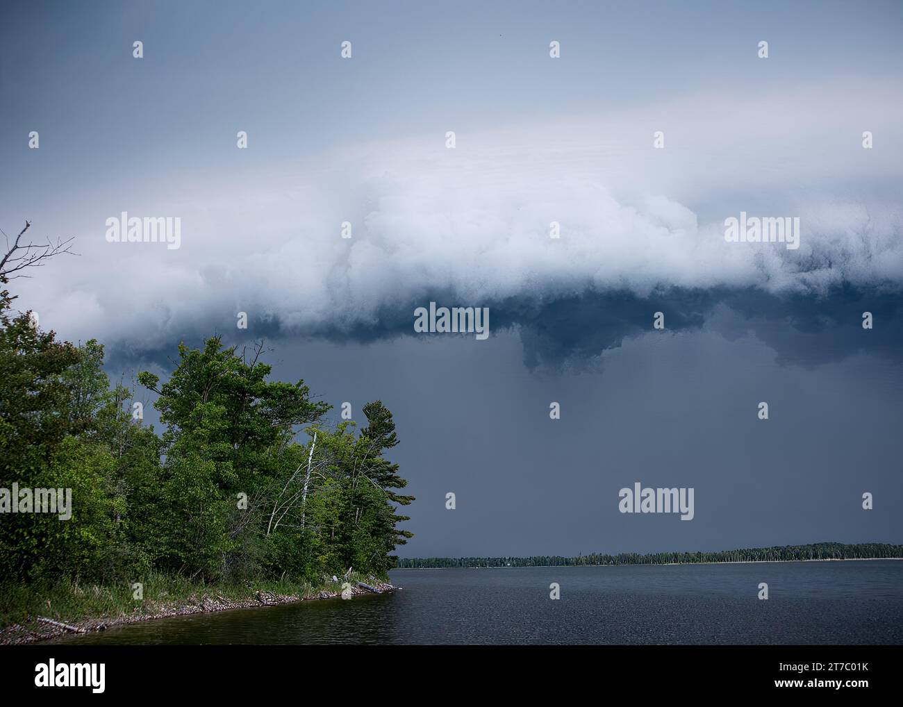 Dramatic cloulds hi-res stock photography and images - Alamy