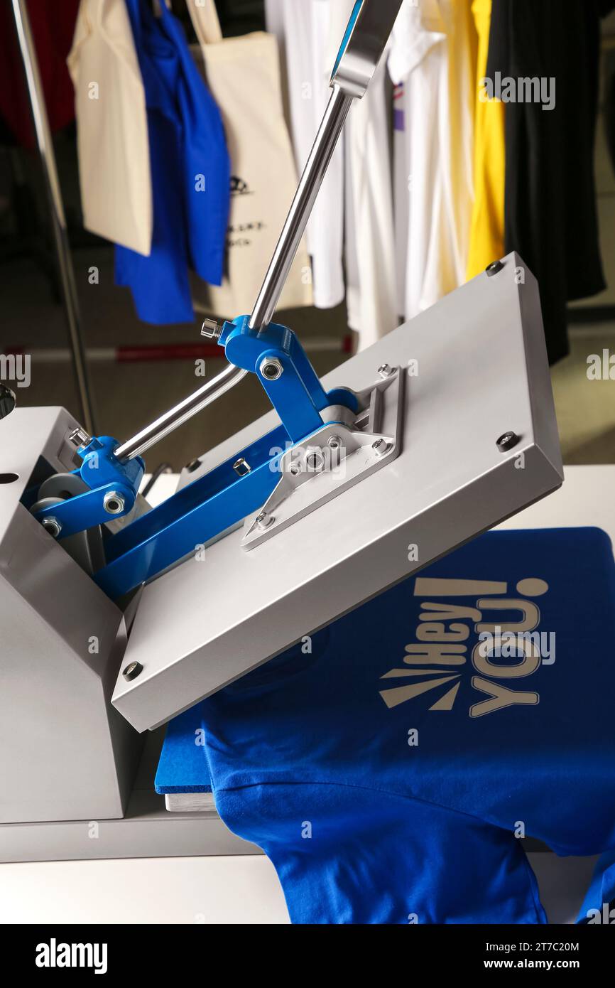 Blue printing cloth hi-res stock photography and images - Alamy