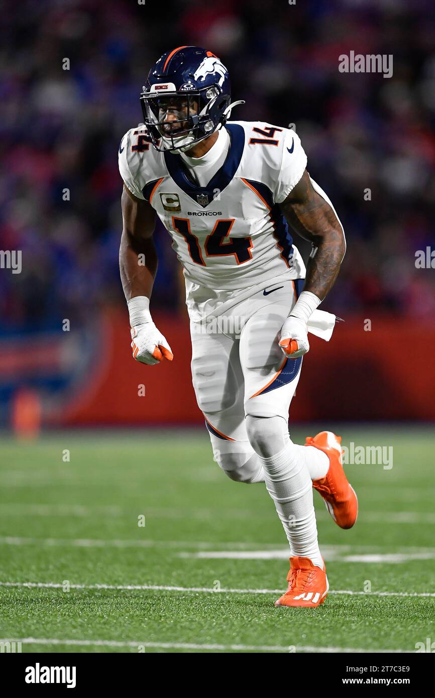 Denver Broncos wide receiver Courtland Sutton (14) runs on the field ...
