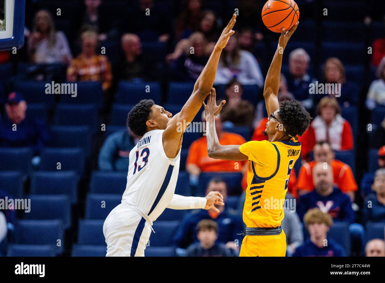 Charlottesville, VA, USA. 14th Nov, 2023. Virginia Cavaliers guard Ryan ...