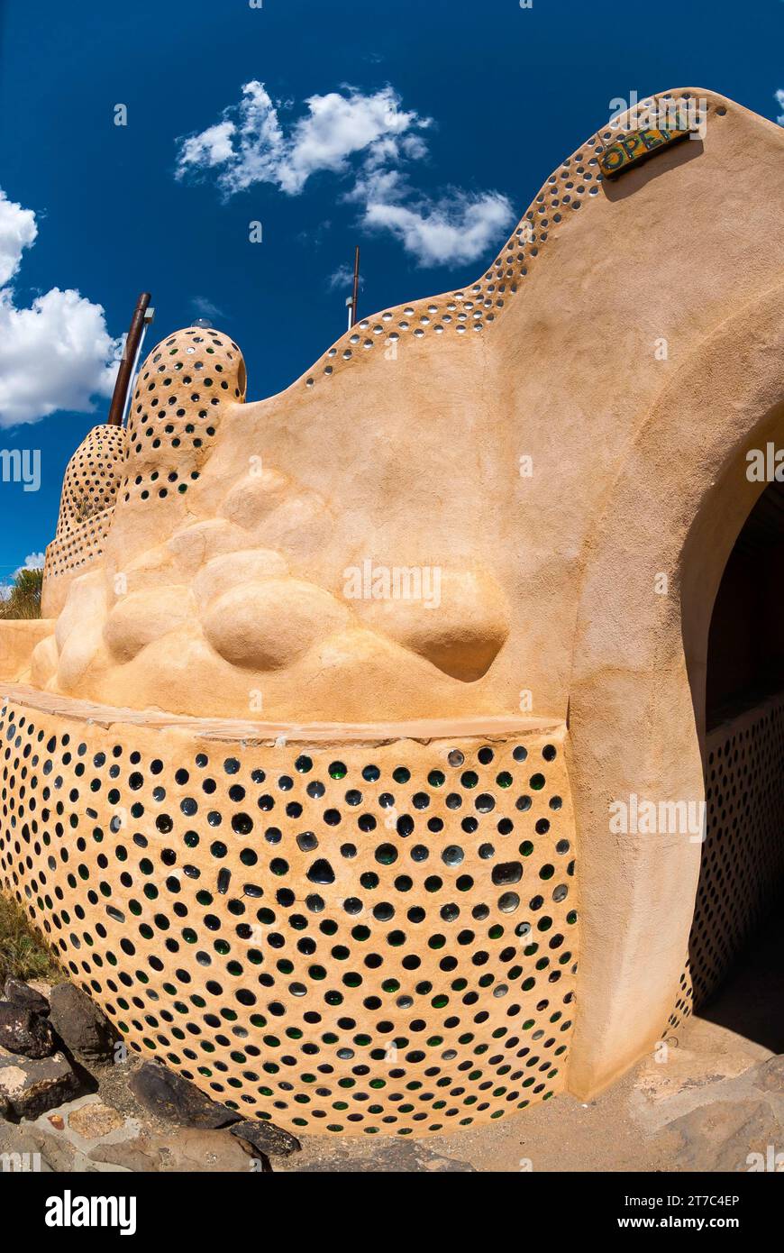 Wall, design, architecture, clay plaster, insulated with bottles, Adobe ...