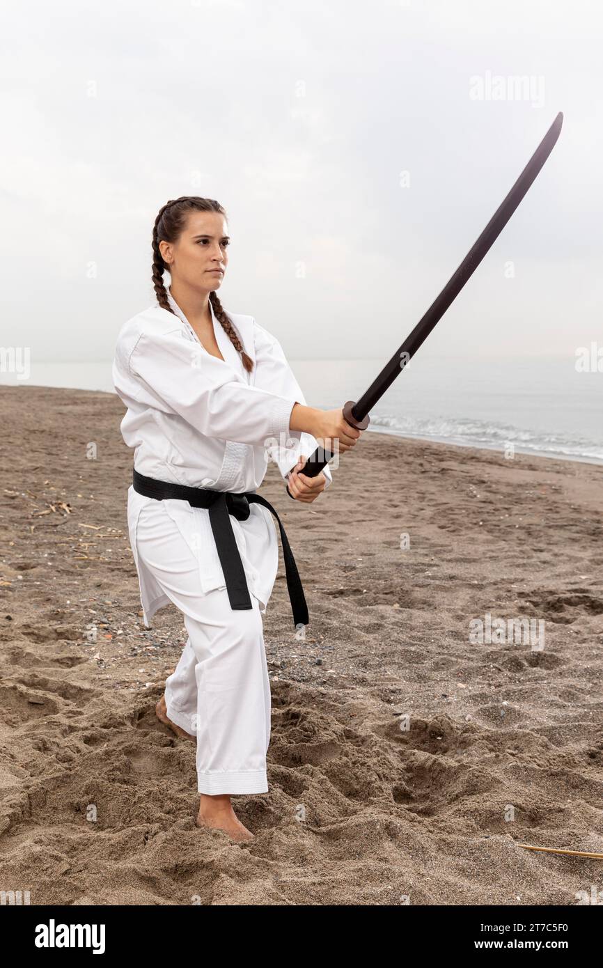 Karate outfit hi-res stock photography and images - Alamy