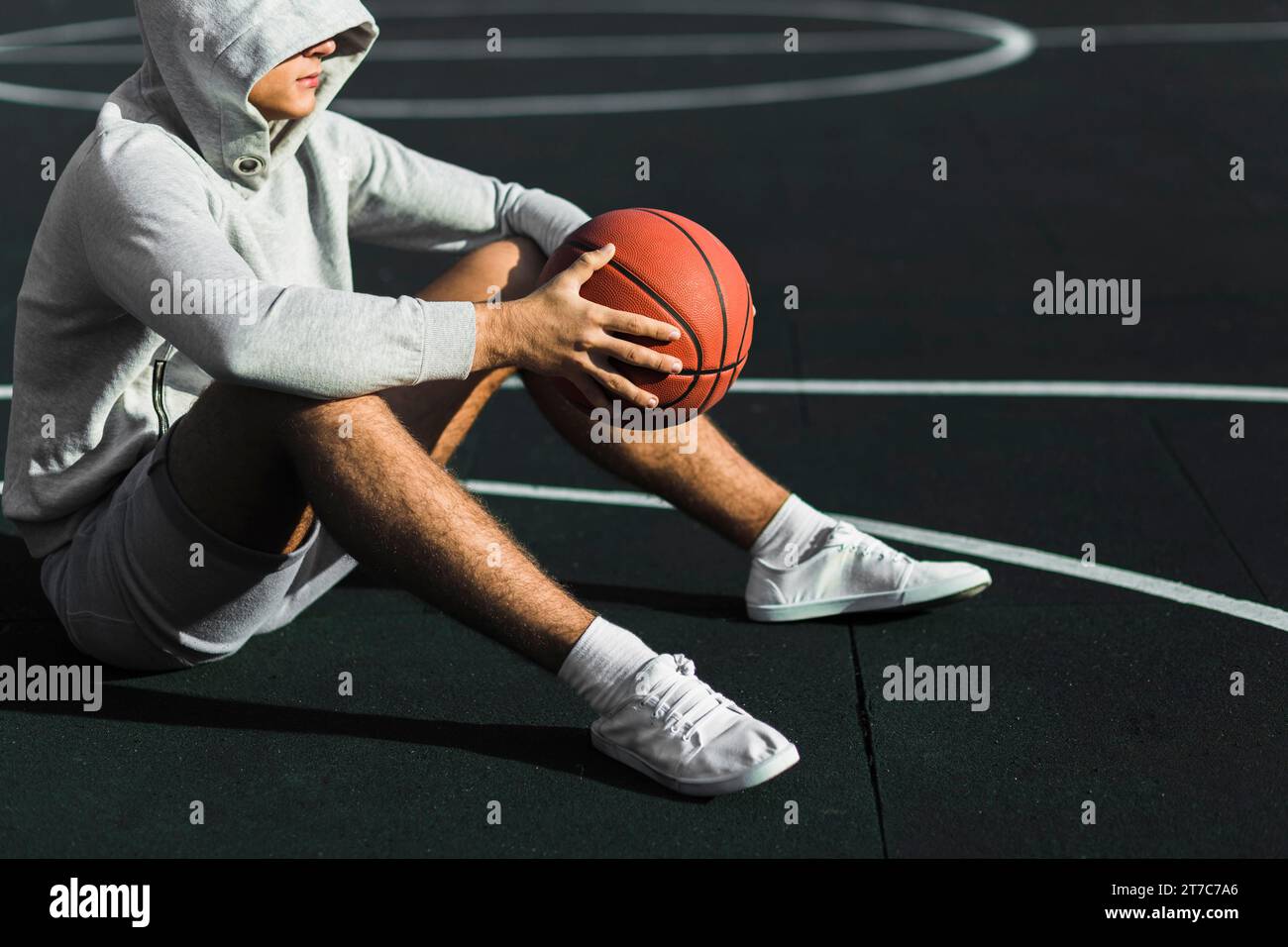 Court side view hi-res stock photography and images - Alamy