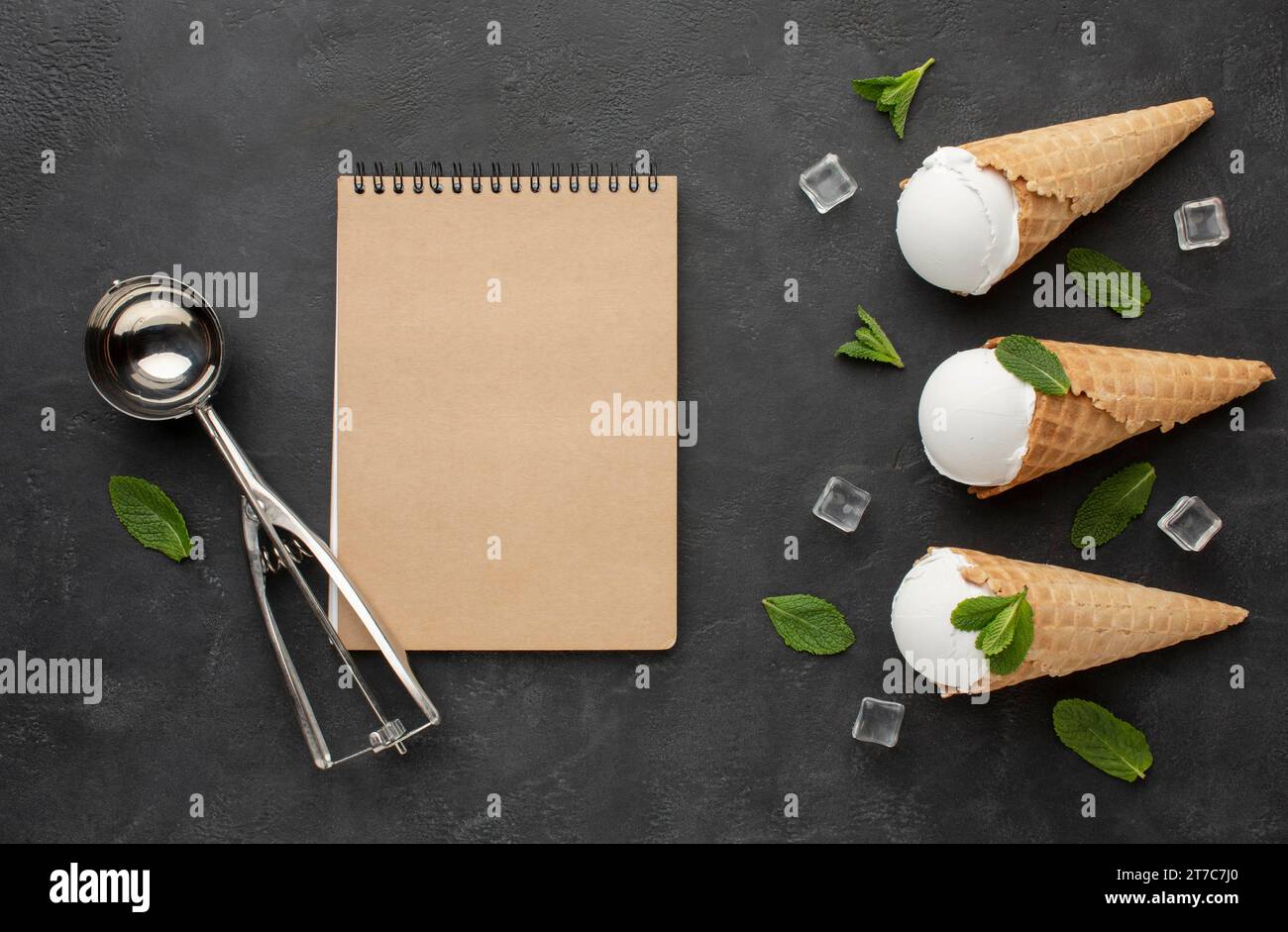 Flat cool hi-res stock photography and images - Alamy