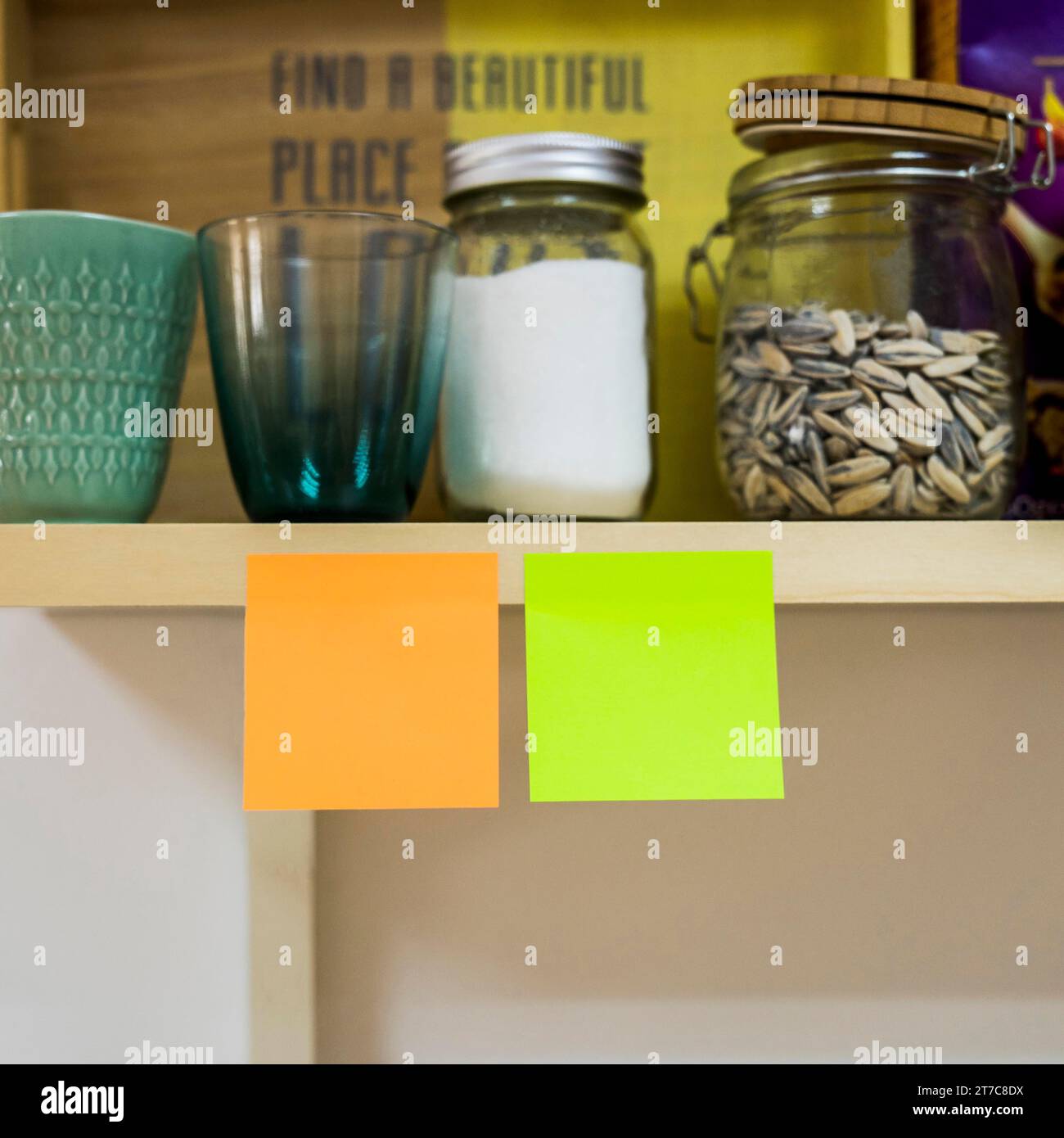 Refrigerator food list hi-res stock photography and images - Alamy