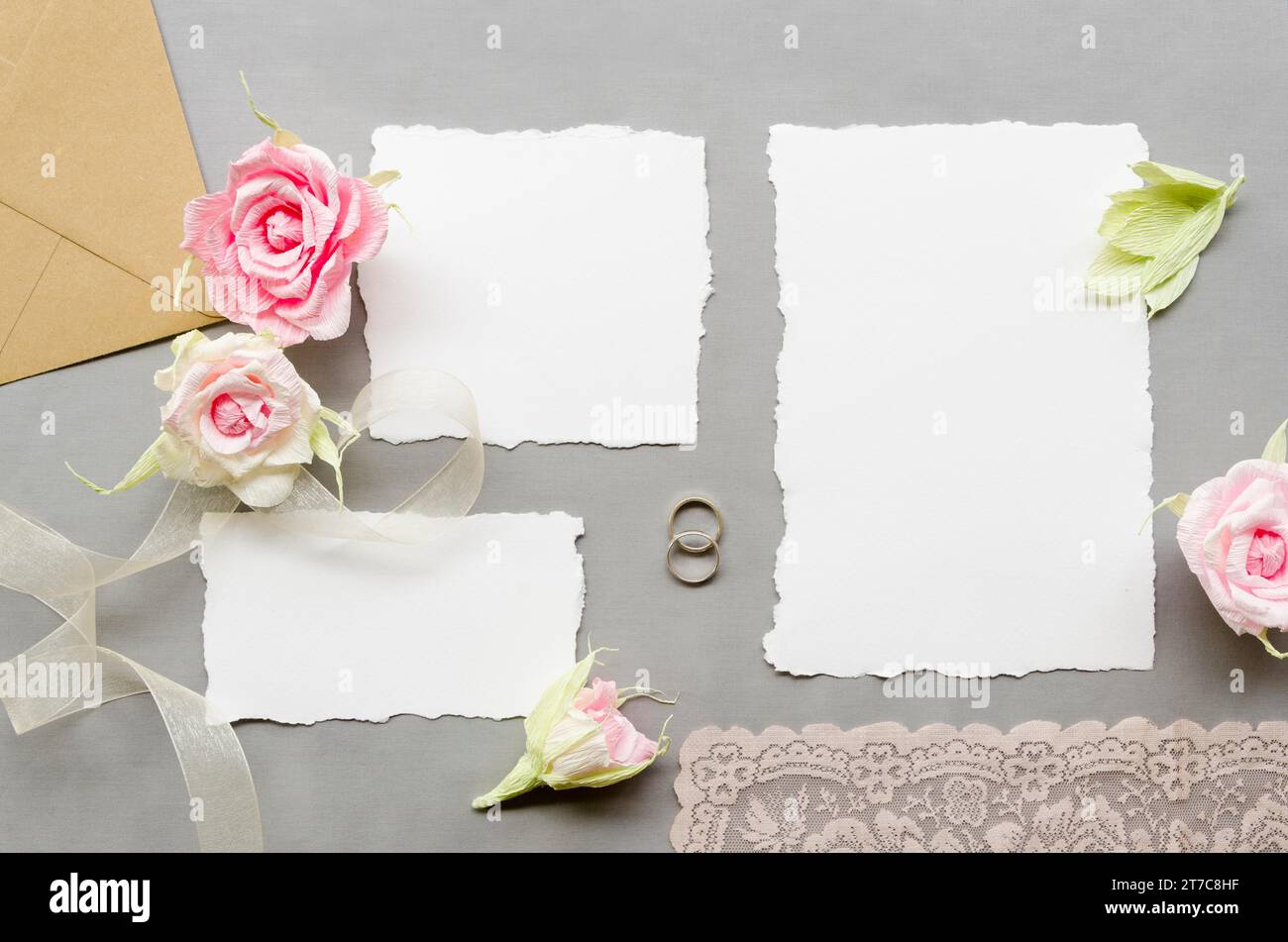 Hand drawn wedding invitations hi-res stock photography and images - Alamy